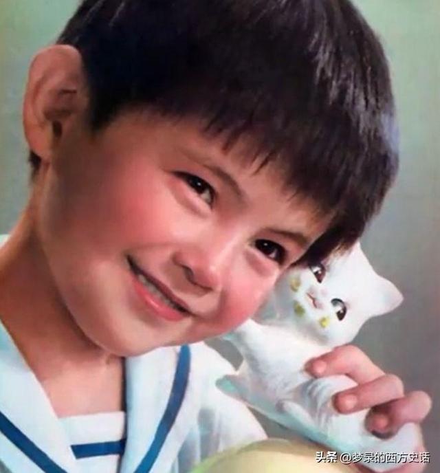 Child star Fang Chao became famous at the age of 2. When he was 18, he ...