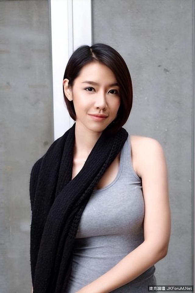 "Thailand's top model WMookies: combines sexiness and good looks - iNEWS