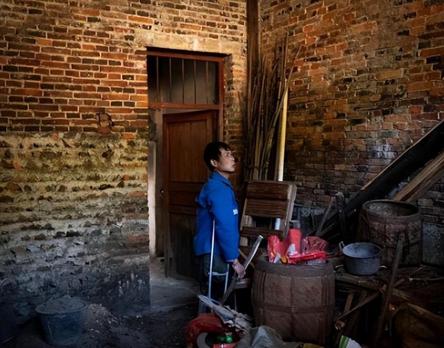 The truth behind "Little Ma Yun" to "Lost Childhood" - iNEWS