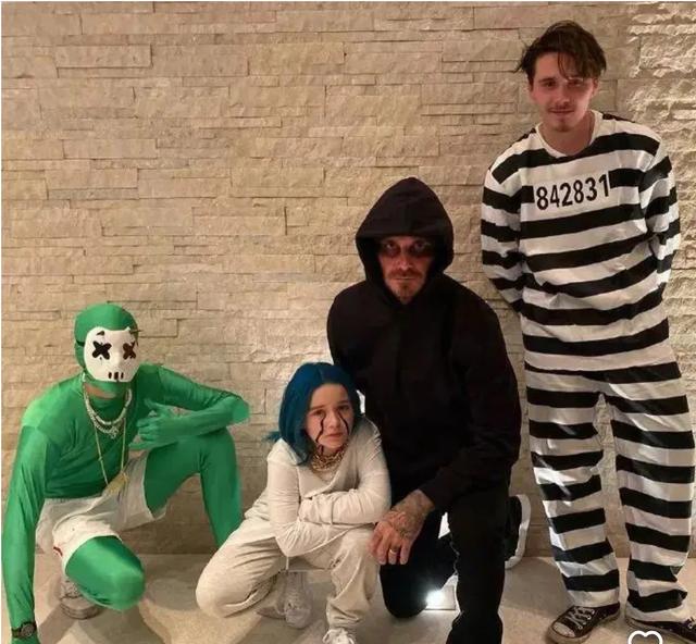 Be unique! Celebrities from all over the world wowed with their ...