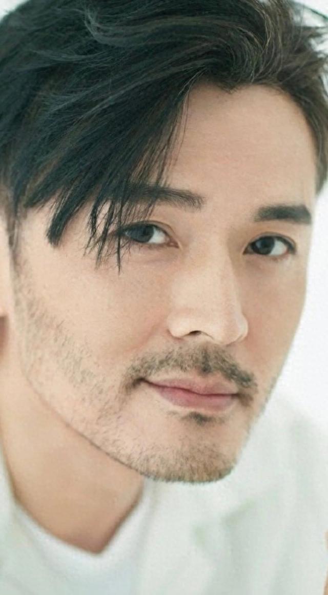 Actor Yu Xiaowei: After breaking up with Gao Yuanyuan, he is still happy with an ordinary wife ...