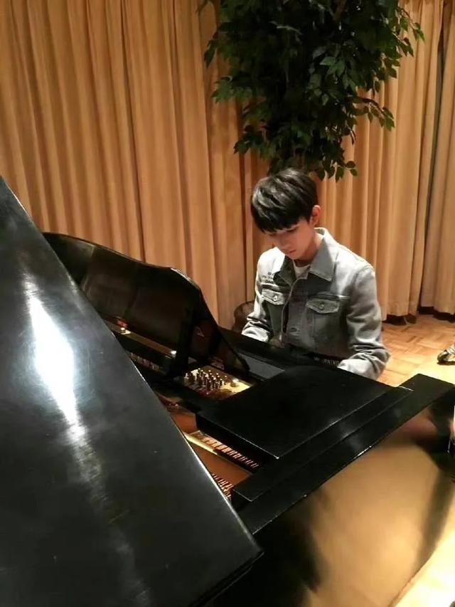 Wang Yuan: The sound of piano, accompanying the years - iMedia