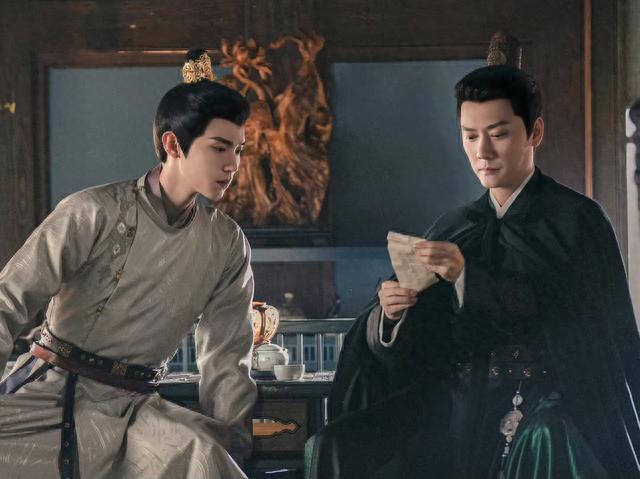 Zhuo Zhuo Feng Liu: Liu Chen VS Changfeng Du: Fan Yu, the new emperor ...