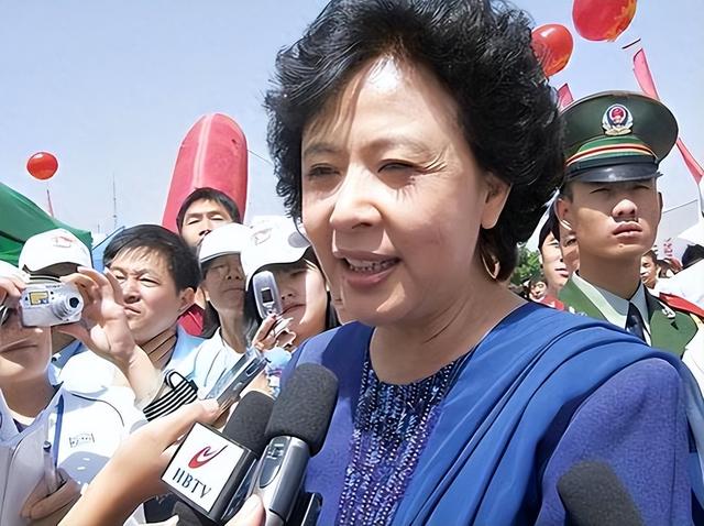 HKT October 24th afternoon: New news about Liu Lu and Lai Wenfeng came ...