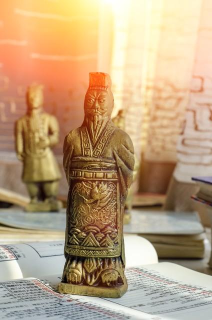 The Childhood of Ying Zheng, the One Emperor Through the Ages - iNEWS