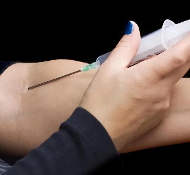 What happened to the Russian scientist who injected immortal bacteria ...