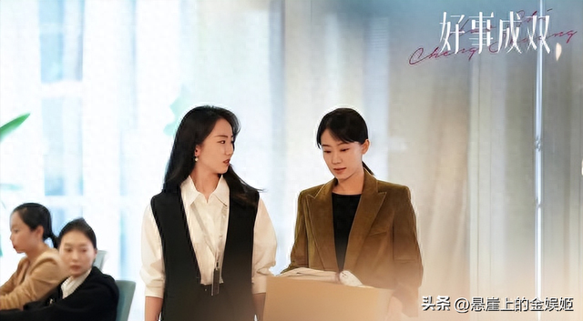 It's obviously the same person, but no one can recognize him after ...