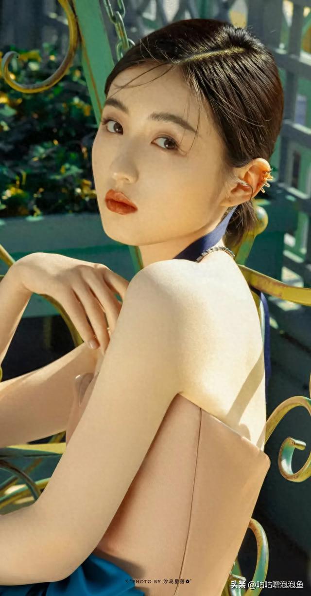 Zifeng Zhang—the top young flower of the new generation - iMedia