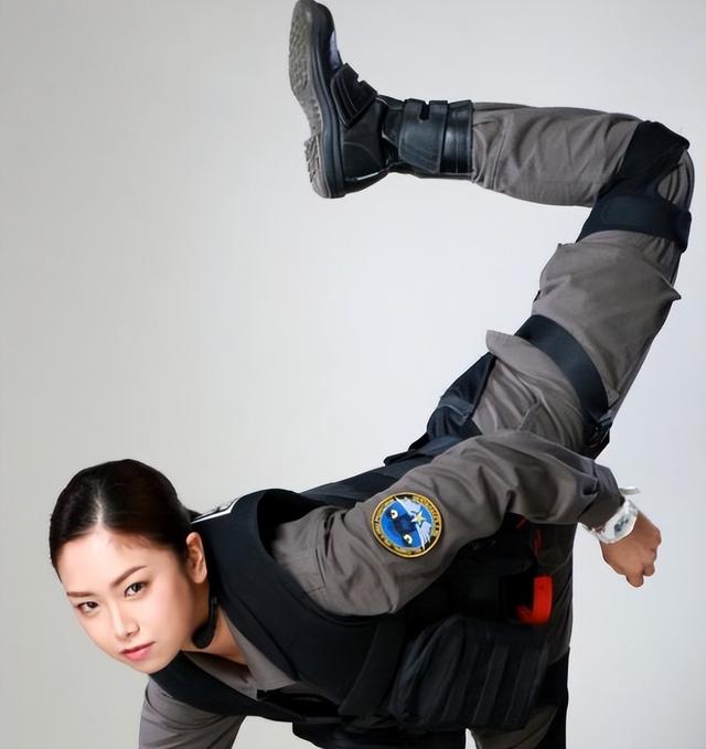 Actresses dedicated to art: Rima Matsuda, who plays the heroine Yoko ...