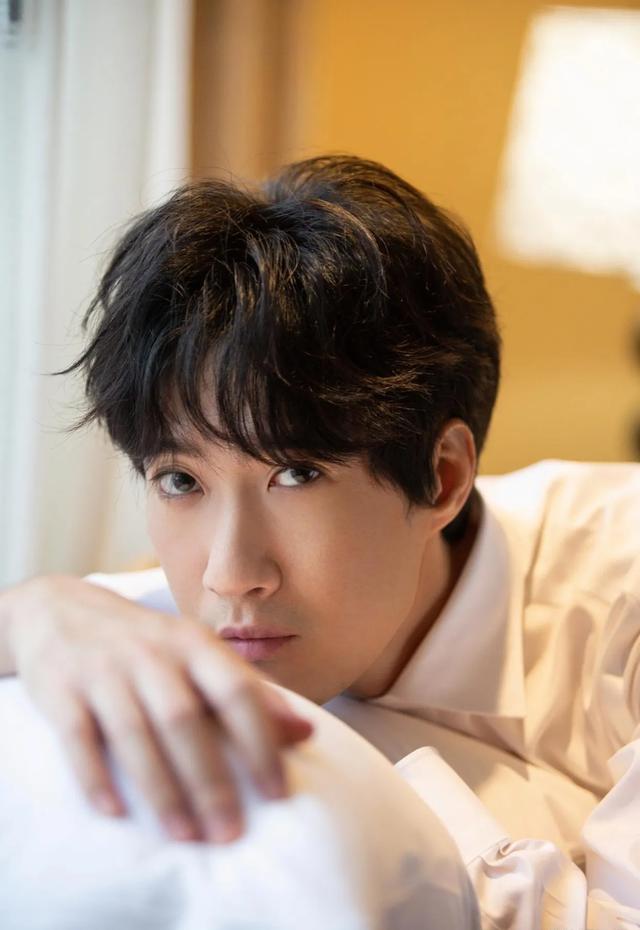 "Chang Yuan: The shadow of family, the light of stage" - iMedia