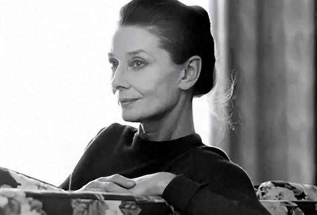 Kennedy's secretary recalled: Hepburn often entered the president's ...